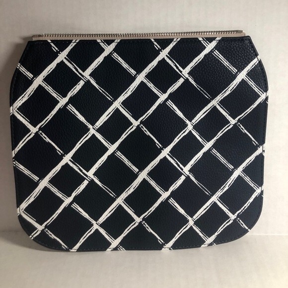 thirty-one | Bags | Thirty One 3 Studio Flap Dash Of Plaid Pebble New ...